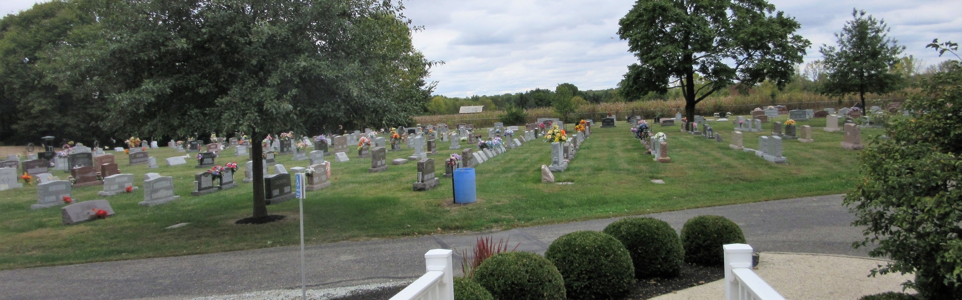 Gravel Lawn Cemetery